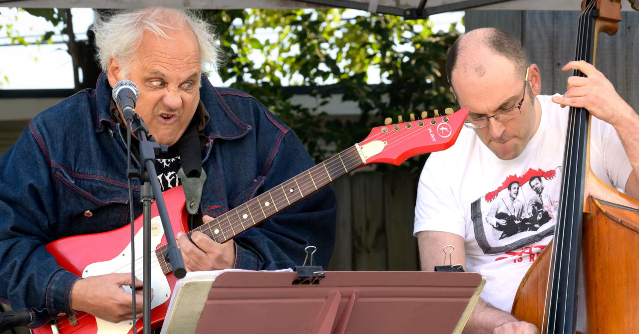 Eugene Chadbourne & David Menestres withfriends